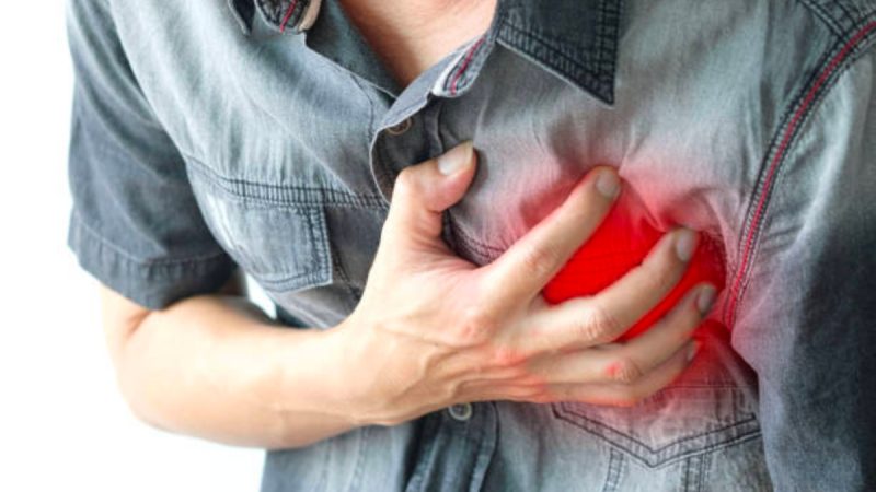 Infarkt: Jak včas rozpoznat varovné příznaky | JakZdravě.cz