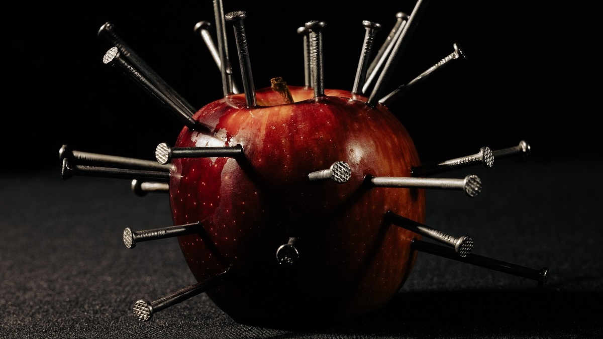 Vložte hřebíky do jablka – babská rada při nedostatku železa